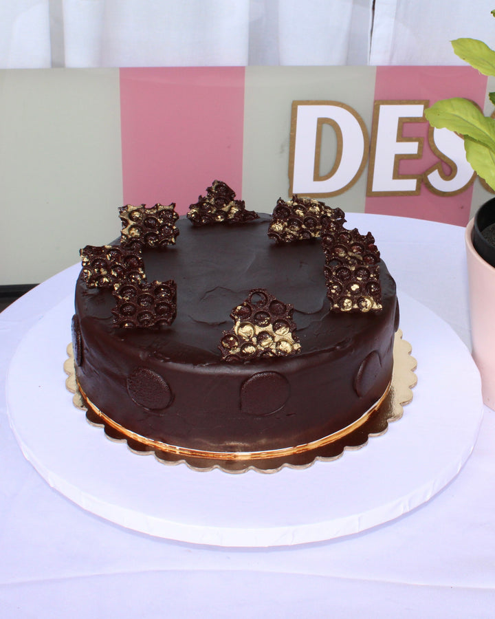 cakes – La Creme Bakery
